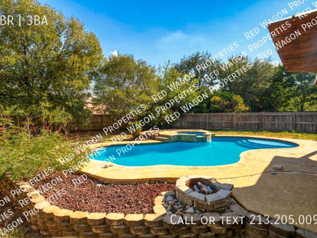4 BR, 2.5 BA Apartment 14114 Touch Gold, San Antonio, TX 78248