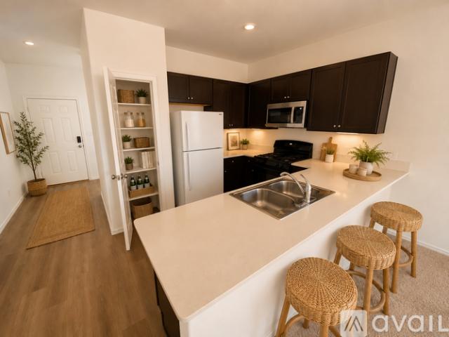 4 BR, 2.5 BA Apartment 14129 Tordillo Drive, Elgin, TX 78621