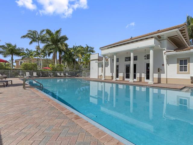 4 BR, 2.5 BA Apartment 1427 SE 24th Rd. Unit 1 39 1482, Homestead, FL 33035