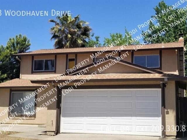 4 BR, 2.5 BA Apartment 143 Woodhaven Drive, Vacaville, CA 95687