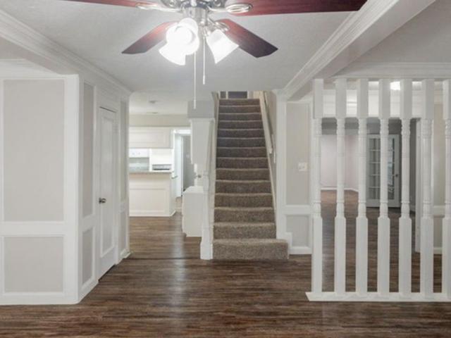 4 BR, 2.5 BA Apartment 15807 Ripplewind Lane, Houston, TX 77068