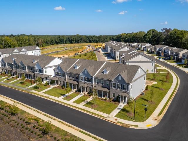 4 BR, 2.5 BA Apartment 1516 Glenn Club Drive Unit 1730, Lawrenceville, GA 30043