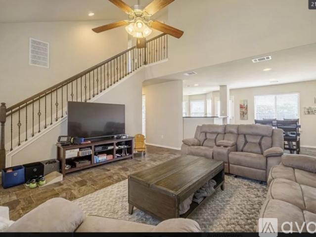4 BR, 2.5 BA Apartment 15312 Joe Lane, Austin, TX 78725