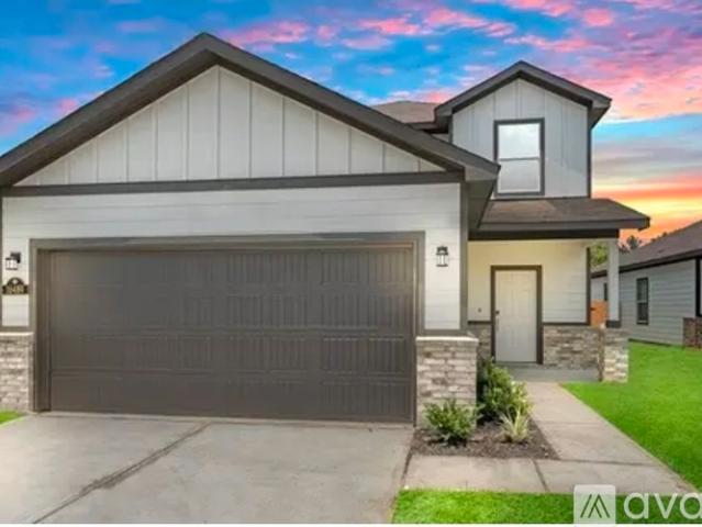 4 BR, 2.5 BA Apartment 16866 Pandora Way, Porter Heights, TX 77365