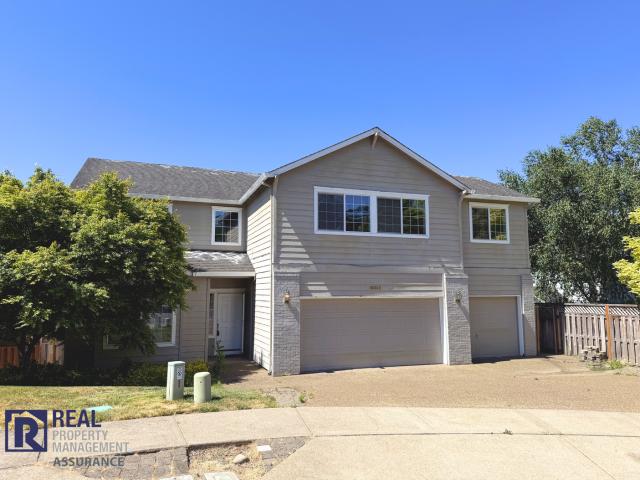 4 BR, 2.5 BA Apartment 16045 SW Goldeneye Ct, Beaverton, OR 97007
