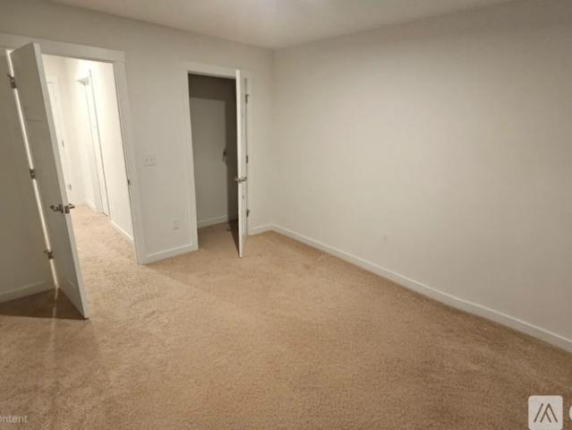 4 BR, 2.5 BA Apartment 160 Magnolia Ln, Springboro, OH 45066