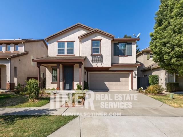 4 BR, 2.5 BA Apartment 1760 Alice Way, Sacramento, CA 95834