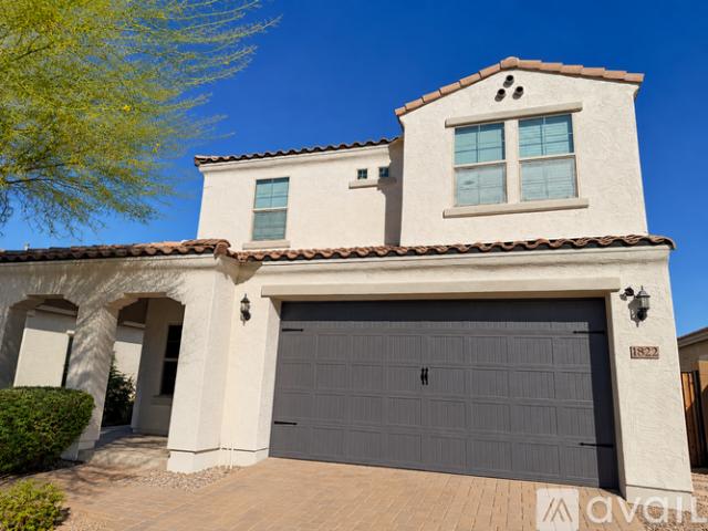 4 BR, 2.5 BA Apartment 1822 West Bonanza Drive, Phoenix, AZ 85085