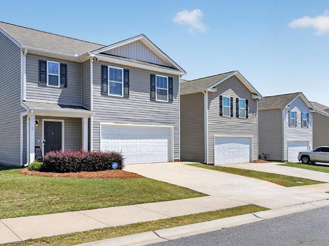 4 BR, 2.5 BA Apartment 1 Southern Pine Drive Unit 1090039, Greenville, SC 29605