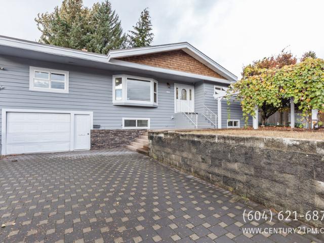 4 BR, 2.5 BA Apartment 2086 Majestic Cres, Abbotsford, BC V2T 3G1