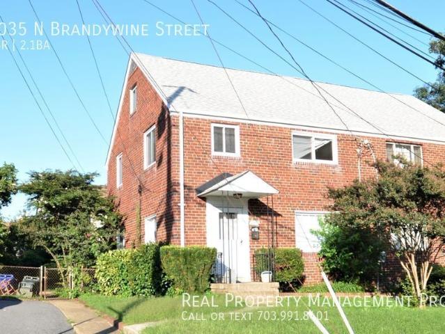 4 BR, 2.5 BA Apartment 2035 N Brandywine Street, Arlington, VA 22207