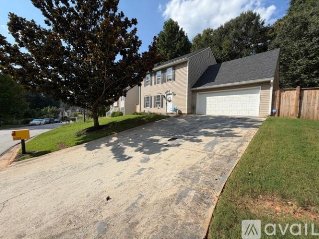 4 BR, 2.5 BA Apartment 2386 Mills Bend, Decatur, GA 30034