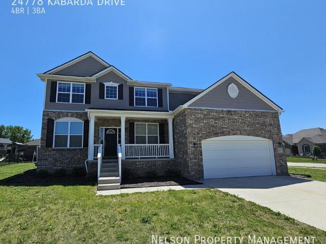 4 BR, 2.5 BA Apartment 24778 Kabarda Drive, Macomb, MI 48042