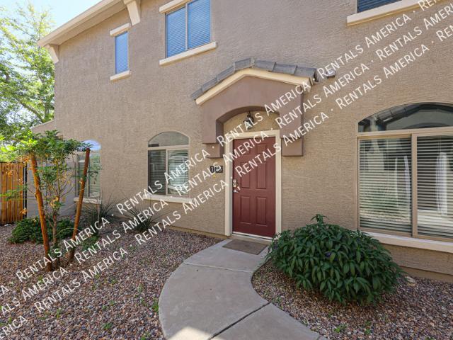 4 BR, 2.5 BA Apartment 2401 E Rio Salado Pkwy, Tempe, AZ 85288