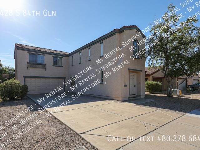 4 BR, 2.5 BA Apartment 2428 S 84th Gln, Tolleson, AZ 85353