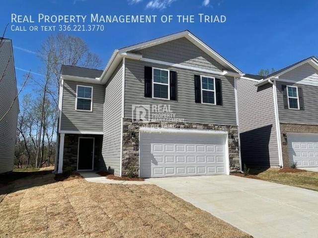 4 BR, 2.5 BA Apartment 2547 Lily Drive, Haw River, NC 27258