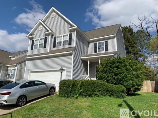 4 BR, 2.5 BA Apartment 2525 Trailwood Hills Dr, Raleigh, NC 27603