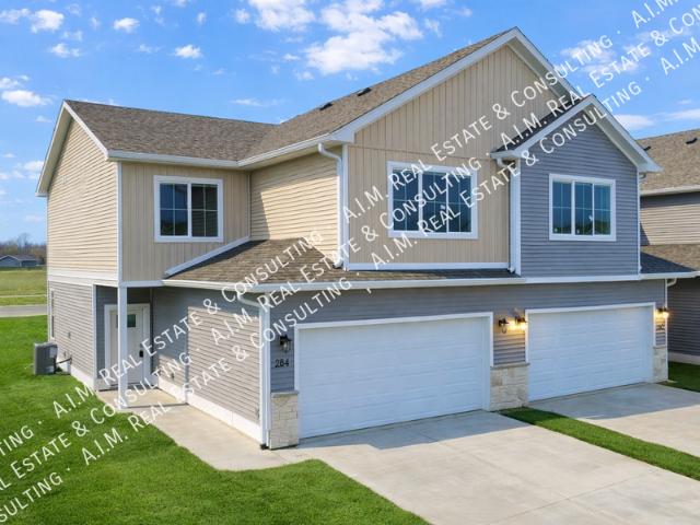 4 BR, 2.5 BA Apartment 284 NW Caspian Court, Waukee, IA 50263