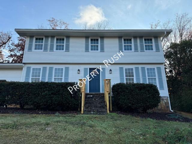 4 BR, 2.5 BA Apartment 2945 Old Britain Cir Chattanooga, TN 37421