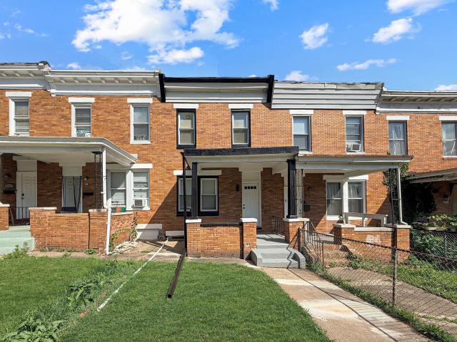 4 BR, 2.5 BA Apartment 2915 Kirk Ave, Baltimore, MD 21218
