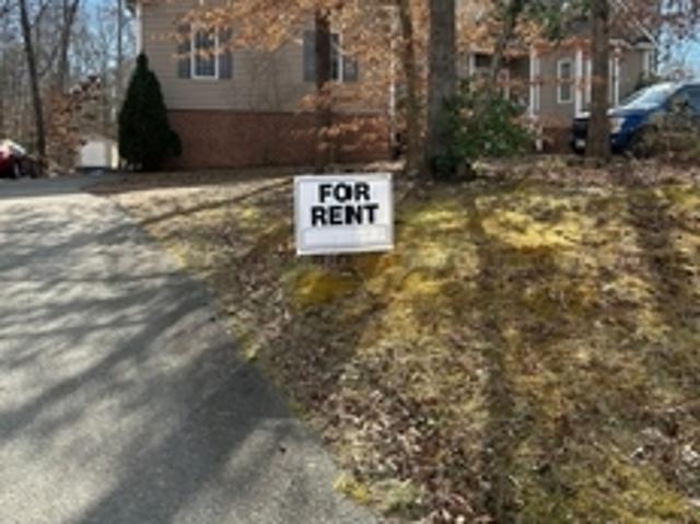 4 BR, 2.5 BA Apartment 308 Madison Court, Aylett, VA 23009