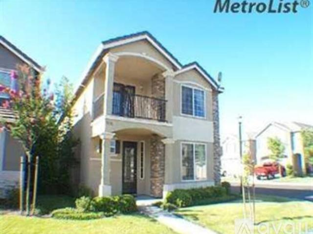 4 BR, 2.5 BA Apartment 3096 Scarlet Oak Dr, Stockton, CA 95209