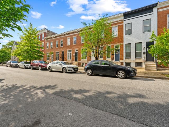 3 BR, 1.5 BA Apartment 324 E 23rd St, Baltimore, MD 21218