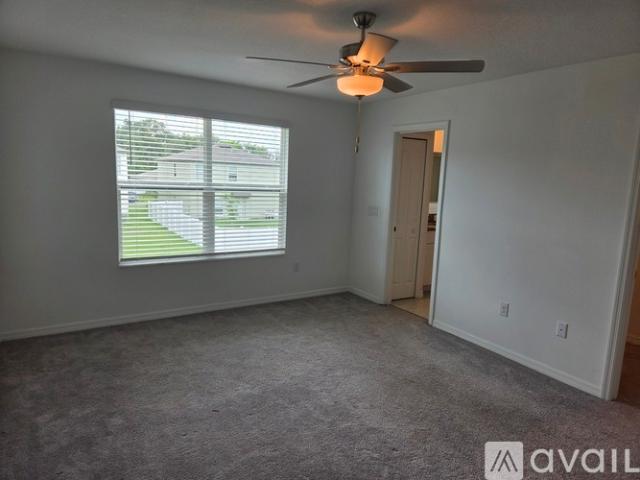 4 BR, 2.5 BA Apartment 36420 Garden Wall Way, Zephyrhills, FL 33541