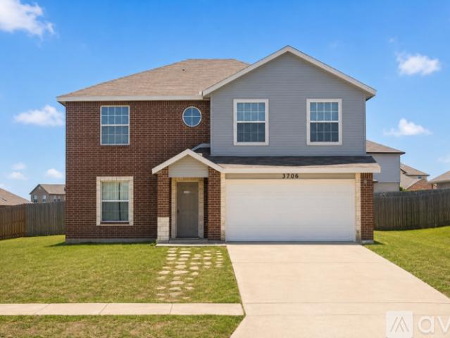 4 BR, 2.5 BA Apartment 3706 Jack Barnes Ave, Killeen, TX 76549