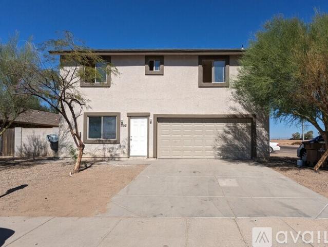 4 BR, 2.5 BA Apartment 392 E Dirkley Ave, Coolidge, AZ 85128