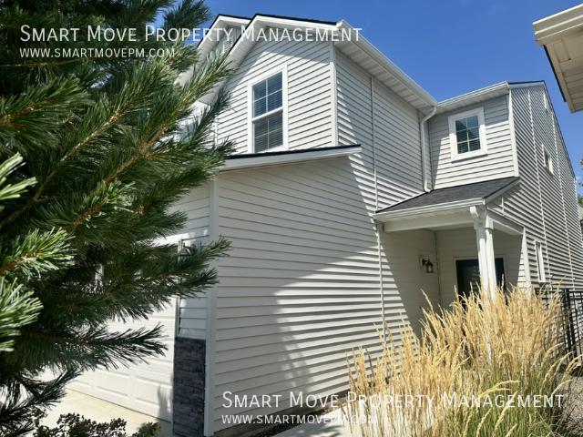 4 BR, 2.5 BA Apartment 4180 E Esperanto St, Meridian, ID 83642