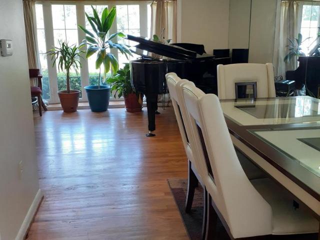 4 BR, 2.5 BA Apartment 4116 Weller Rd, Silver Spring, MD 20906
