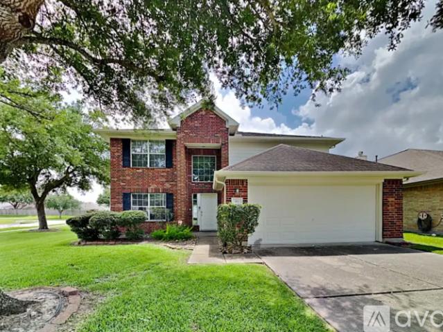 4 BR, 2.5 BA Apartment 411 Sun River Ln, Dickinson, TX 77539