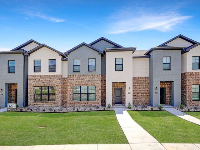 4 BR, 2.5 BA Apartment 426 Willow Crossing East Unit 550, Aledo, TX 76008
