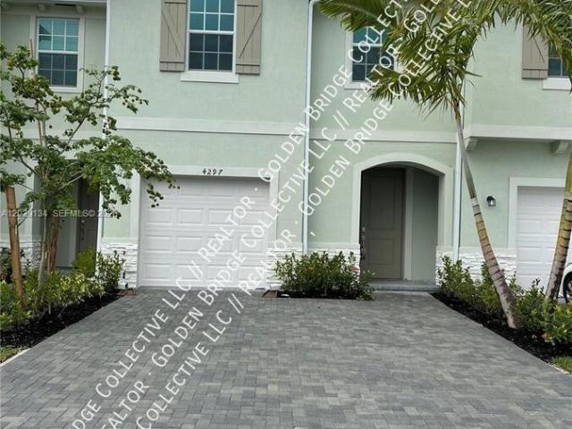 4 BR, 2.5 BA Apartment 4297 Hammock Grove Drive, Lake Worth, FL 33467