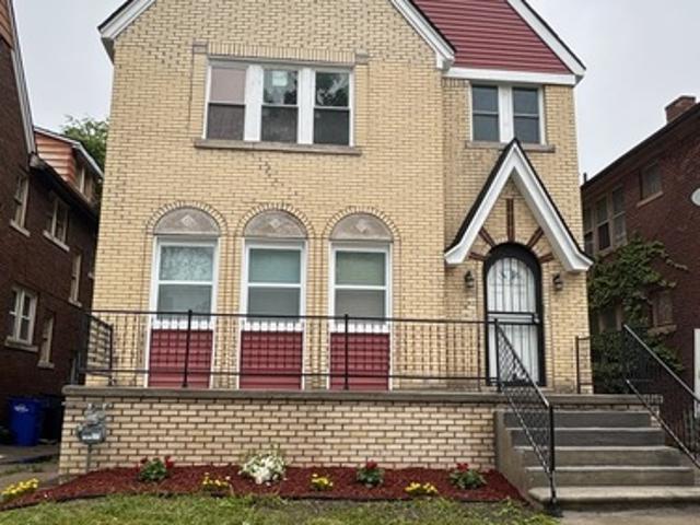 4 BR, 2.5 BA Apartment 4218 Cortland St, Detroit, MI 48204
