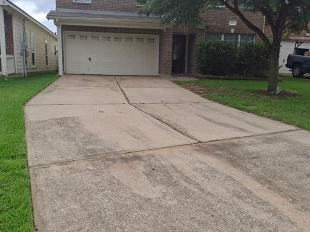 4 BR, 2.5 BA Apartment 4513 Upland Circle Drive, Conroe, TX 77303