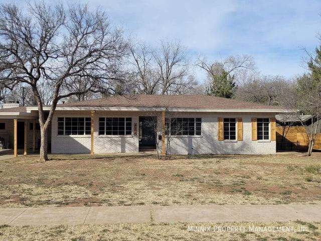 4 BR, 2.5 BA Apartment 4514 18th St Lubbock, TX 79416