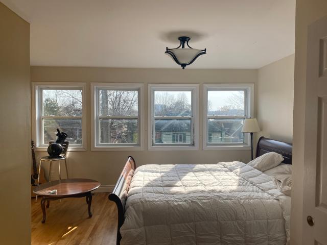 4 BR, 2.5 BA Apartment 451 Sunnyside Avenue, Ottawa, ON K1S 0S8