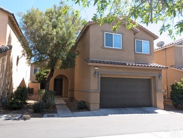 4 BR, 2.5 BA Apartment 4520 Heaven Delight Court, Las Vegas, NV 89130