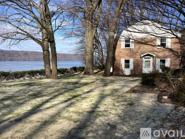 4 BR, 2.5 BA Apartment 4671 Palisade Avenue, The Bronx, NY 10471
