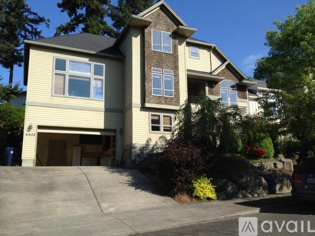 4 BR, 2.5 BA Apartment 4635 Northwest 11 Th Circle, Camas, WA 98607
