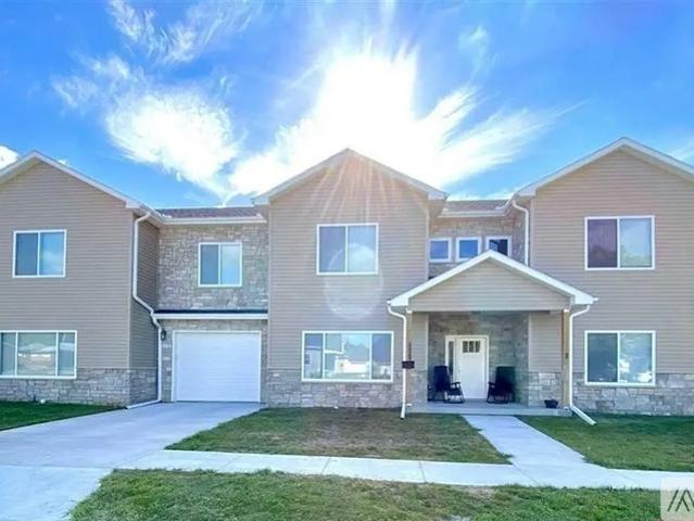 4 BR, 2.5 BA Apartment 4842 Adams Street, Unit Unit 2, Lincoln, NE 68504