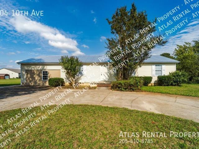 4 BR, 2.5 BA Apartment 504 10th Ave, Athens, AL 35611