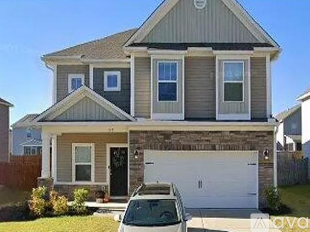 4 BR, 2.5 BA Apartment 515 Connecticut Avenue, Chapin, SC 29036