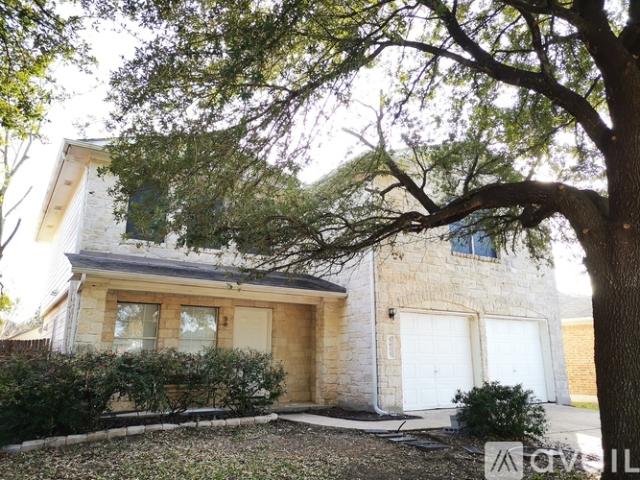 4 BR, 2.5 BA Apartment 5805 Speyside Dr, Austin, TX 78754