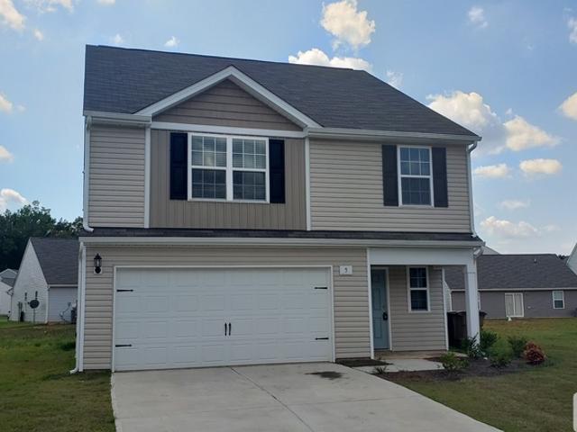 4 BR, 2.5 BA Apartment 5 Hazelburn Ct, Greensboro, NC 27405
