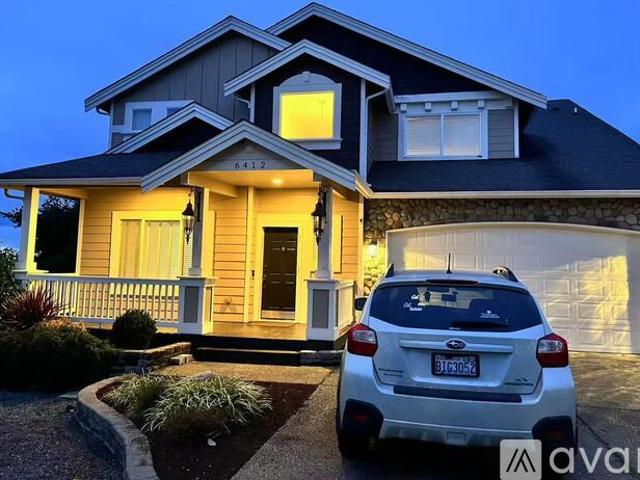 4 BR, 2.5 BA Apartment 6412 77th Dr NE, Marysville, WA 98270