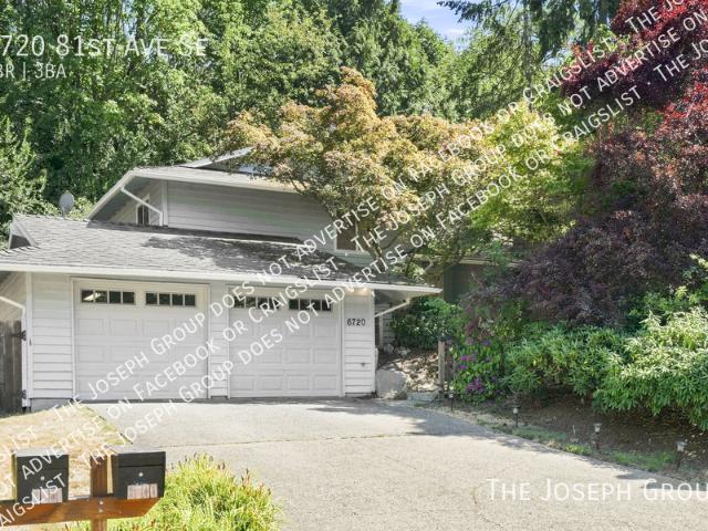 4 BR, 2.5 BA Apartment 6720 81st Ave Se, Mercer Island, WA 98040