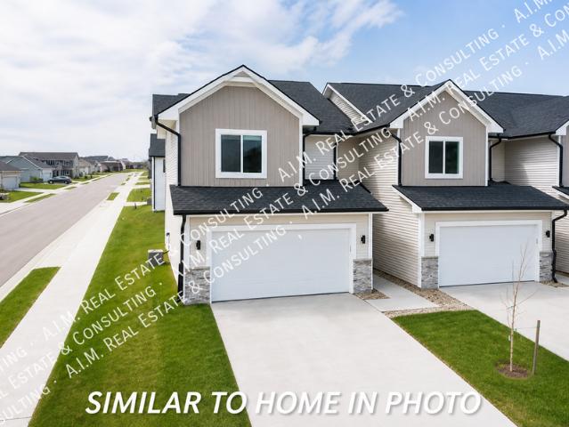 4 BR, 2.5 BA Apartment 6957 Poppy Court, Johnston, IA 50131